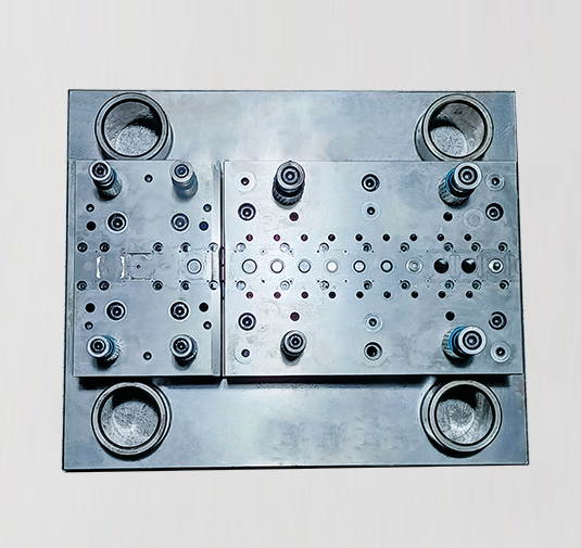 Continuous stretching die-昆山禾木电子科技有限公司